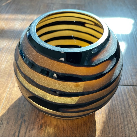 Vintage | Accents | Vintage Amber Colored Glass Orb Vase Art Glass Cut ...